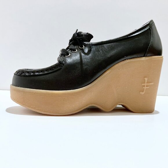 Famolare | Shoes | Famolare 7s Vibes Square Up Hi There Wavy Sole ...